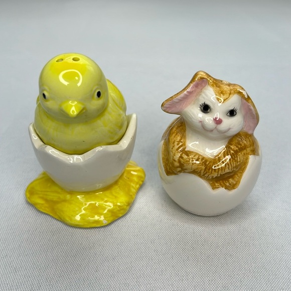 Ron Gordon | Dining | Vintage Easter 988 Ron Gordon Salt And Pepper ...